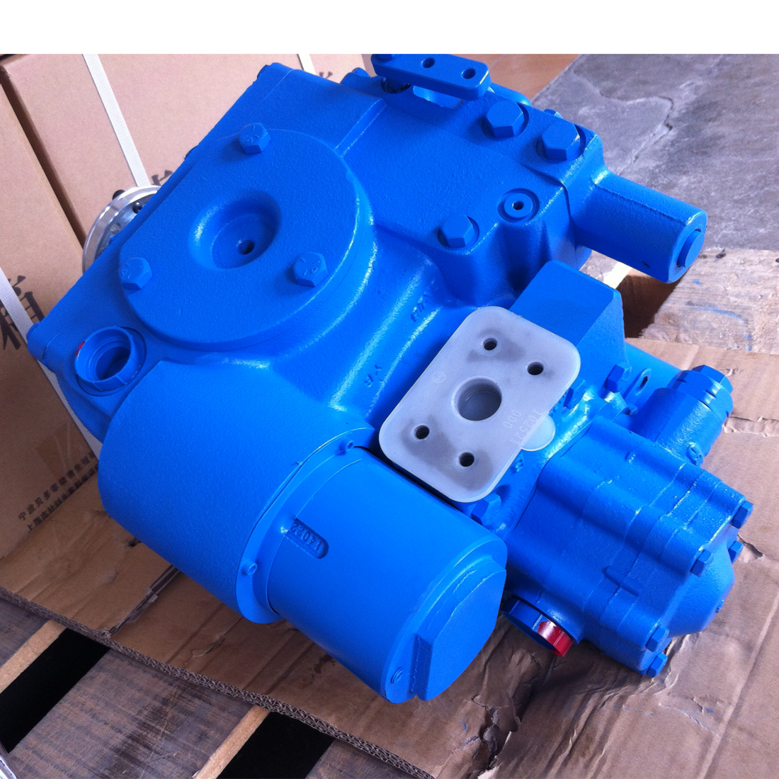 EATON 6423系列高压柱塞泵-机械流量换向 108cc/r工作排量 高压自动保护功能